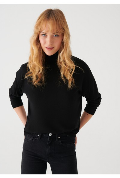 Mavi Dik Yaka Siyah Kazak