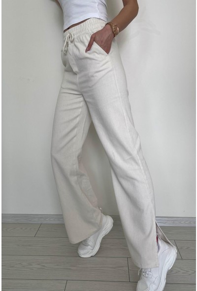 Butikgogirl Bej Paçası Yırtmaçlı Pantolon