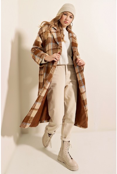 Giens Kadın Bej Yünlü Ekose Kuşaklı Kaşe Giens Kadın Bej Yünlü Ekose Kuşaklı Kaşe