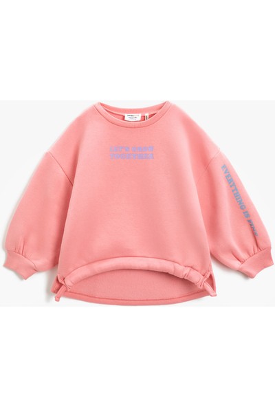 Koton Slogan Baskılı Oversize Sweatshirt Beli Bağlama Detaylı Koton Slogan Baskılı Oversize Sweatshirt Beli Bağlama Detaylı