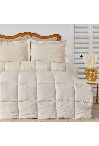 Karaca Home Rimona Bej Yastık Hediyeli Jakar Uyku Seti Karaca Home Rimona Bej Yastık Hediyeli Jakar Uyku Seti