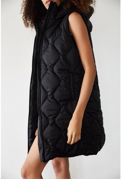 Xhan Siyah Şişme Uzun Yelek 2KXK4-45813-02 Xhan Siyah Şişme Uzun Yelek 2KXK4-45813-02