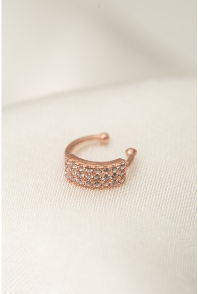 Elika Silver Kadın 3 Sıra Taşlı 925 Ayar Gümüş Kıkırdak Küpe Elika Silver Kadın 3 Sıra Taşlı 925 Ayar Gümüş Kıkırdak Küpe