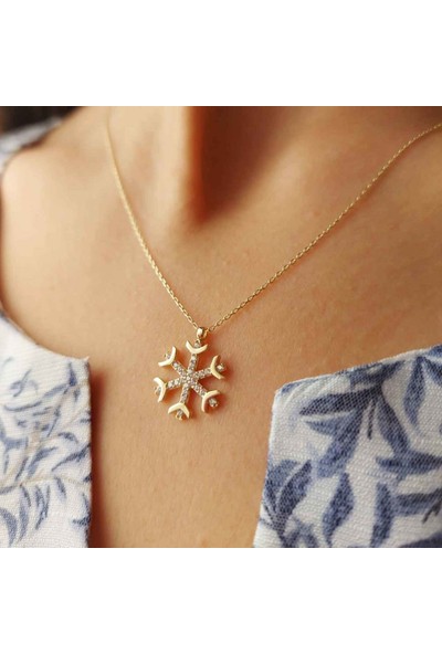 Altın Kar Tanesi Kolye 14 Ayar Altın 2.10 Gram Altın Kar Tanesi Kolye 14 Ayar Altın 2.10 Gram