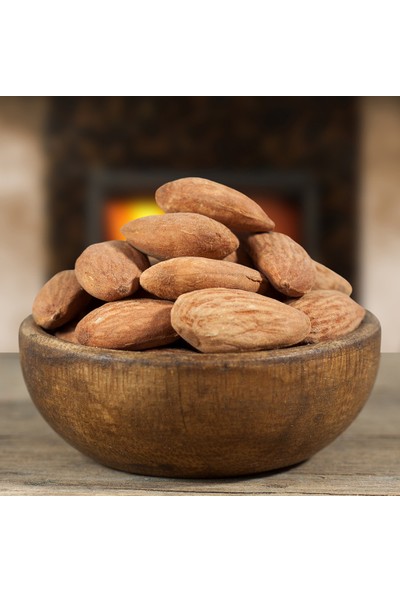 Hacı Mümtaz Kavrulmuş Badem 1 kg Hacı Mümtaz Kavrulmuş Badem 1 kg