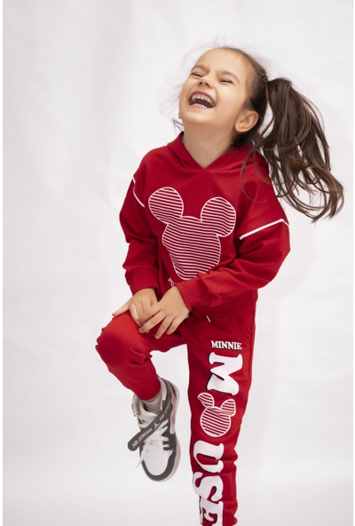 Harika Kids Kız Çocuk Kapşonlu Basic Eşofman Takımı 3-10 Yaş Harika Kids Kız Çocuk Kapşonlu Basic Eşofman Takımı 3-10 Yaş