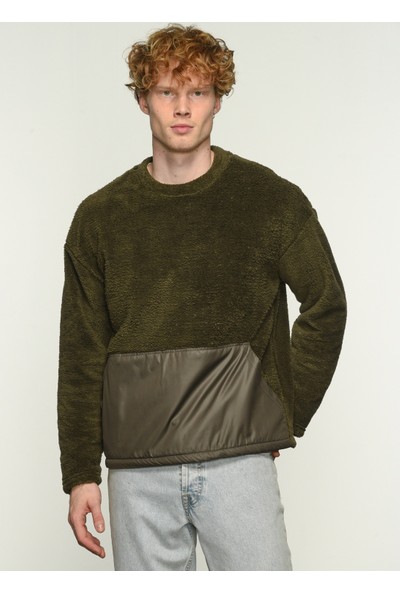 People By Fabrika , S, Haki