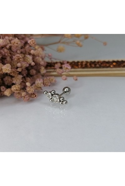 Takıdan Zirkon Çift Taş Altı Top Çelik Kıkırdak Tragus Piercing 6 mm Takıdan Zirkon Çift Taş Altı Top Çelik Kıkırdak Tragus Piercing 6 mm