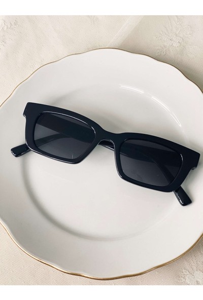 Retrobird 26669 Kadın Güneş Gözlüğü