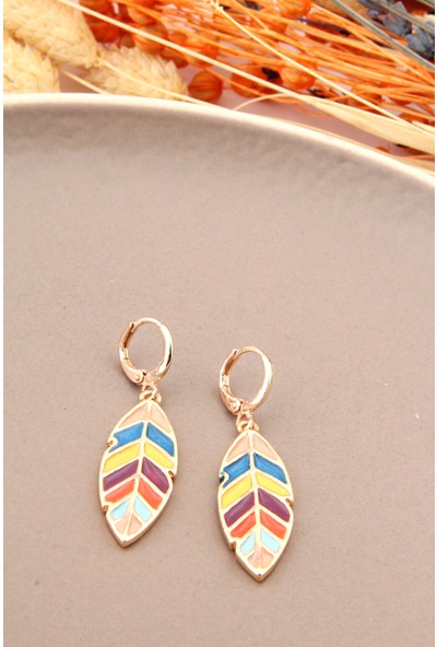 Pelin Aksesuar Renkli Tüy Figürlü Halkalı Küpe