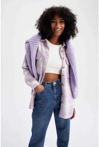 DeFacto Relax Fit Ekose Desenli Cep Detaylı Flanel Oduncu Gömlek Tunik S0420AZ22SP DeFacto Relax Fit Ekose Desenli Cep Detaylı Flanel Oduncu Gömlek Tunik S0420AZ22SP