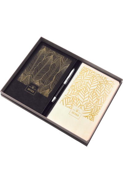 Gıpta 2022 Scala Set Günlük Ajanda + Defter + Deri Kalem 13 x 21 cm Gıpta 2022 Scala Set Günlük Ajanda + Defter + Deri Kalem 13 x 21 cm