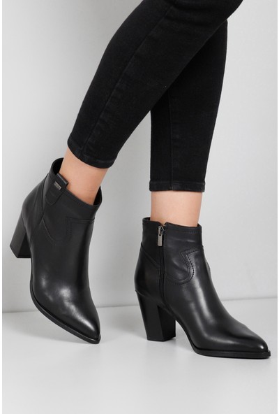 Gönderi(R) Hakiki Deri Sivri Burun Topuklu Fermuarlı Kadın Günlük Bot 39499