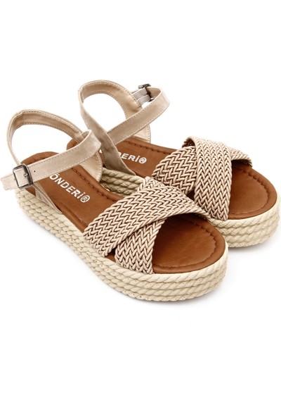 Gönderi(R) Kadın Bilek Bağlı Dolgu Taban Sandalet 40853