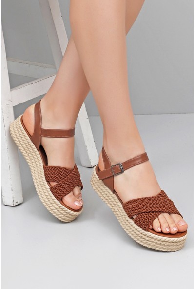 Gönderi(R) Kadın Bilek Bağlı Dolgu Taban Sandalet 40853