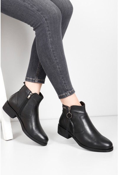 Gönderi® Hakiki Deri Yuvarlak Burun Kauçuk Taban Topuklu Fermuarlı Püsküllü Kadın Günlük Bot 48456 Gönderi® Hakiki Deri Yuvarlak Burun Kauçuk Taban Topuklu Fermuarlı Püsküllü Kadın Günlük Bot 48456