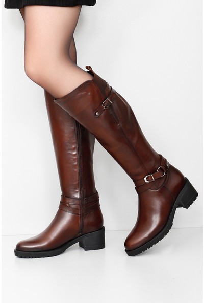 Gönderi(R) Hakiki Deri Yuvarlak Burun Kauçuk Taban Topuklu Fermuarlı Tokalı Kadın Günlük Çizme 44562