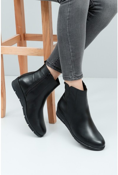 Gönderi(R) Hakiki Deri Küt Burun Dolgu Taban Fermuarlı Kadın Günlük Bot 77494