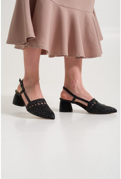 Mizalle Hasır Görünümlü Topuklu Ayakkabı (Siyah)