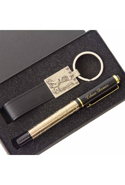 Hediye Rengi Isme Özel K. Atatürk Kabartmalı Roller Kalem ve Anahtarlık Seti Hediye Rengi Isme Özel K. Atatürk Kabartmalı Roller Kalem ve Anahtarlık Seti