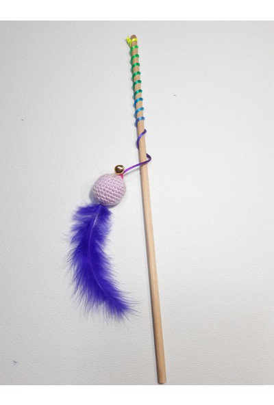 Amigurimi Toplu Tüylü Çanlı Kedi Oltası Amigurimi Toplu Tüylü Çanlı Kedi Oltası