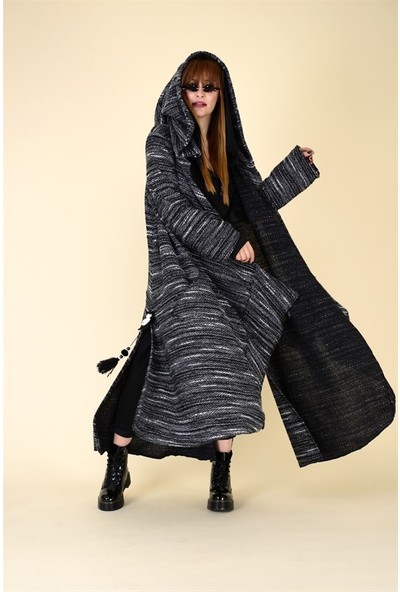 Zebrateks Etnik Bohem Modern Tarz El Işi Detay Kapüşonlu Kaftan Zebrateks Etnik Bohem Modern Tarz El Işi Detay Kapüşonlu Kaftan