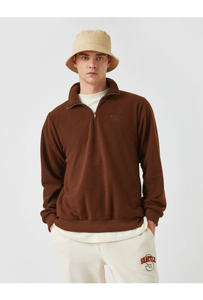Koton Buldog İşlemeli Yarım Fermuarlı Sweatshirt