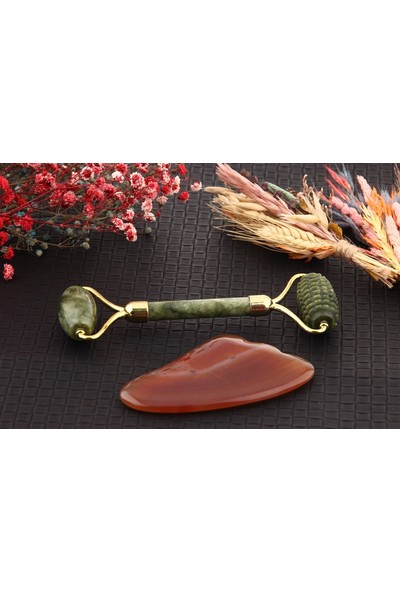 Osmanlı Doğaltaş Yeşim Tırtıklı Roller ve Akik Kaz Ayağı Gua Sha Takım Osmanlı Doğaltaş Yeşim Tırtıklı Roller ve Akik Kaz Ayağı Gua Sha Takım