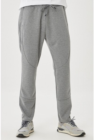 Standart Fit Beli ve Paçası Lastikli Rahat Spor Eşofman Altı