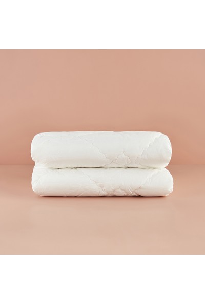 Bella Maison Fluffy Bambu King Size Yorgan Beyaz (220 x 240 cm Cm) Bella Maison Fluffy Bambu King Size Yorgan Beyaz (220 x 240 cm Cm)