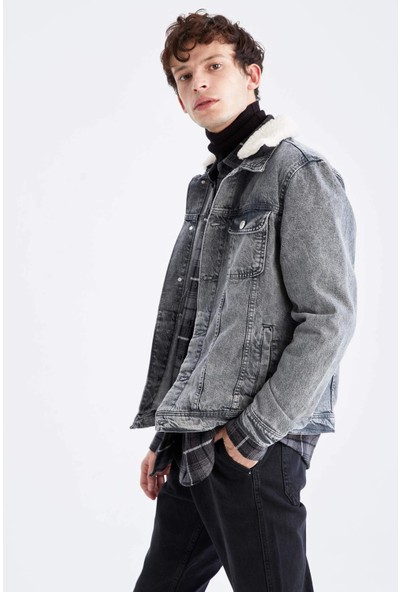 DeFacto Slim Fit Çıkarılabilir Suni Kürk Yaka Jean Ceket X0193AZ22SP DeFacto Slim Fit Çıkarılabilir Suni Kürk Yaka Jean Ceket X0193AZ22SP