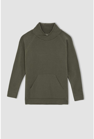 DeFacto Erkek Çocuk Regular Fit Wrap Yaka Kanguru Cepli Pamuklu Kazak W5616A621WN DeFacto Erkek Çocuk Regular Fit Wrap Yaka Kanguru Cepli Pamuklu Kazak W5616A621WN