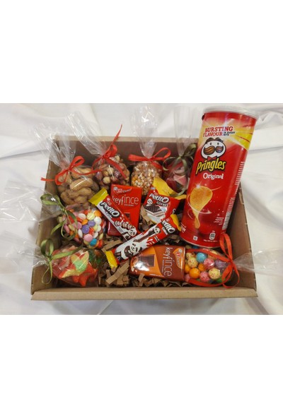 Yonca Yeni Yıl Atıştırmalık Hediye Kutusu