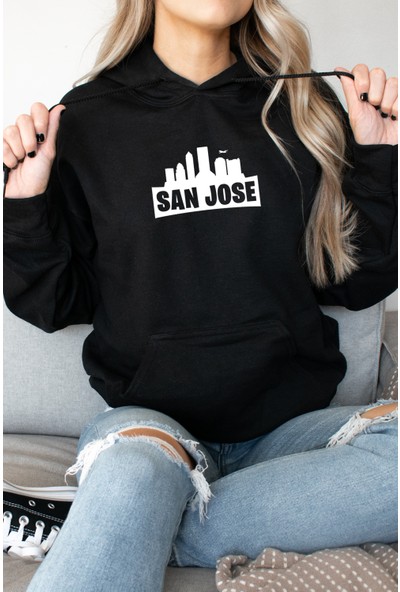 Umtrend Unisex San Jose Baskılı Siyah Kapüşonlu Sweatshirt Umtrend Unisex San Jose Baskılı Siyah Kapüşonlu Sweatshirt