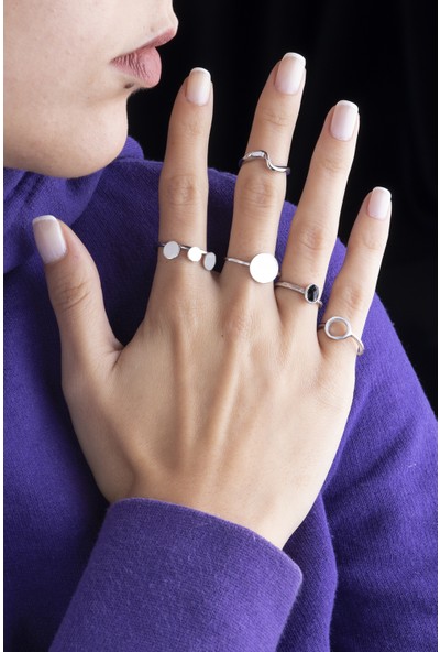 Sortie Çelik Daire Figürlü Siyah Taşlı 5'li Kombin Yüzük Seti 041