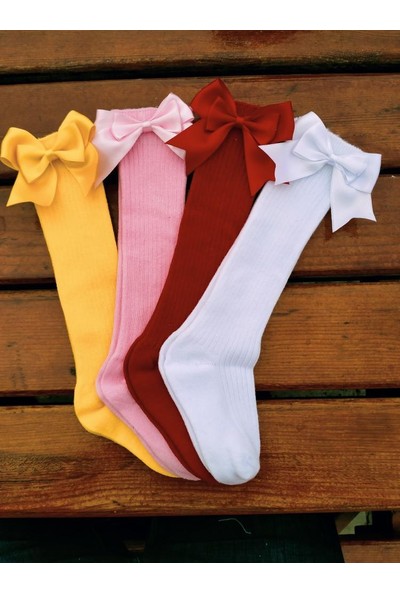 Janus Marka Fiyonklu Pamuk Çorap 4 Renk 4 Lü Set Janus Marka Fiyonklu Pamuk Çorap 4 Renk 4 Lü Set