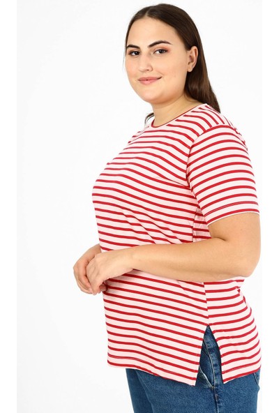 Çizgili Geniş Kalıp T-Shirt 22C-1794 Çizgili Geniş Kalıp T-Shirt 22C-1794