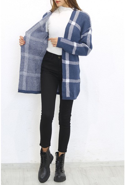 Desenli Triko Hırka-Standart Bedendir L Bedene Kadar Uygun Desenli Triko Hırka-Standart Bedendir L Bedene Kadar Uygun