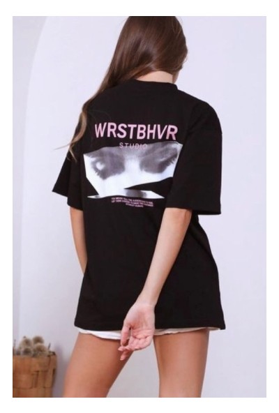 Ortaya Çık Siyah Göz Baskılı Tişört