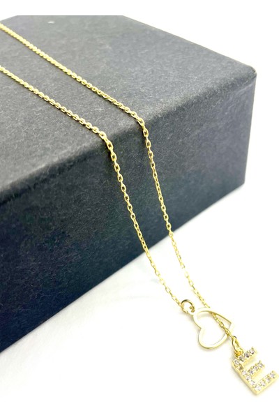 Hediye Kutusu Hediyee Kutusu 925 Ayar Has Gümüş Baş Harfe Özel Kalpli Kolye