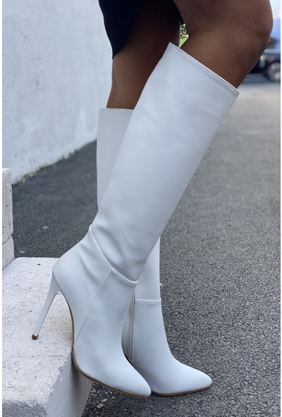 İnan Ayakkabı Kadın Sivri Burun Fermuarlı Uzun Çizme