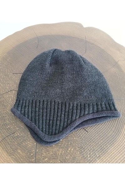 Içi Polarlı Kulaklı Kışlık Bere