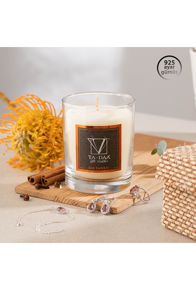 Ta-Daa Gift Studio Sürpriz Takılı Kokulu Mum - Bir Tanesi