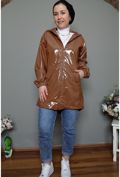 Maysa Butik Kapuşonlu Rugan Yağmurluk - Taba