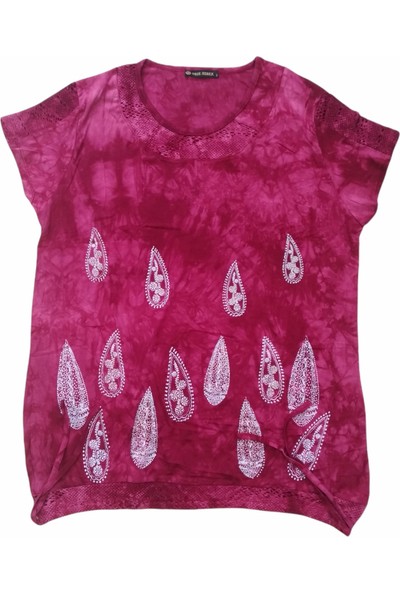 Özge Özbek Kadın Büyük Beden Vişne Rengi Batik Taşlı Damla Desenli Kısa Kollu Güpürlü Bağcıklı Tunik Özge Özbek Kadın Büyük Beden Vişne Rengi Batik Taşlı Damla Desenli Kısa Kollu Güpürlü Bağcıklı Tunik