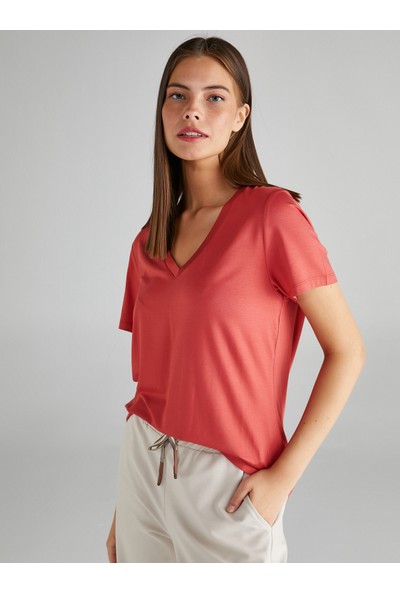 Faik Sönmez V Yaka Kısa Kol T-Shirt 63027