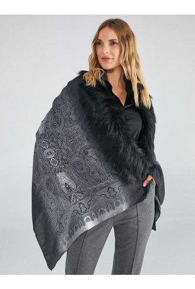 Faik Sönmez Şal Desenli Panço 63582 Faik Sönmez Şal Desenli Panço 63582