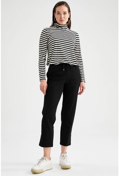 DeFacto Regular Fit Beli Bağcıklı Pantolon W5952AZ22SP