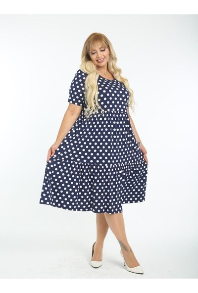 ViolettaXL Kadın Lacivert Büyük Beden Puantiye Desen Büzgülü 3 Katlı Likralı Viskon Elbise ViolettaXL Kadın Lacivert Büyük Beden Puantiye Desen Büzgülü 3 Katlı Likralı Viskon Elbise