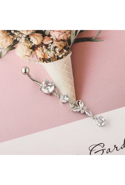 Ayça Silver Sallantılı Kelebek Motifli Göbek Piercingi Ayça Silver Sallantılı Kelebek Motifli Göbek Piercingi